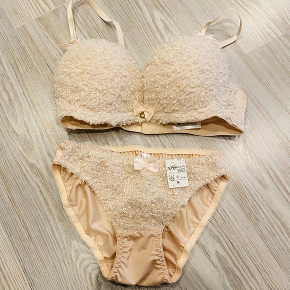 Intimates & Sleepwear | Nwt Beige Cream Furry Fuzzy Bra And Underwear ...